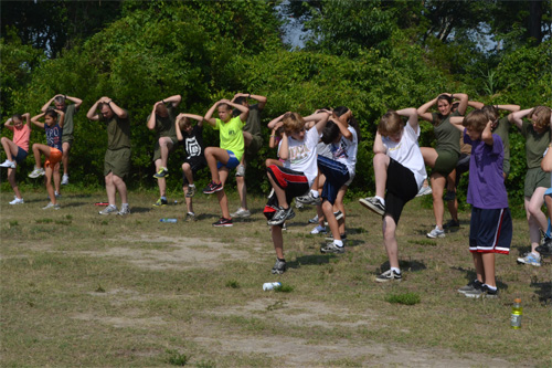 NMITC hosts students for beach run | News | militarynews.com