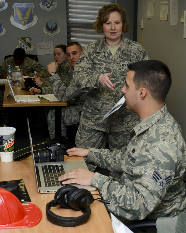 ALS Instructor: Developing leaders that shape future | Army Features ...