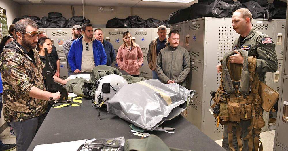 NAVSUP Business Systems Center Meets the Fleet in Hampton Roads | Top ...