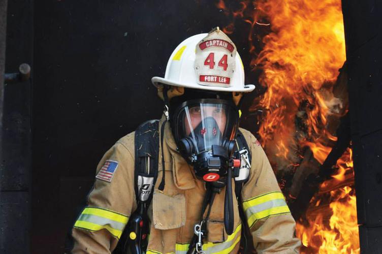 Fighting a ferocious foe | Photos | militarynews.com