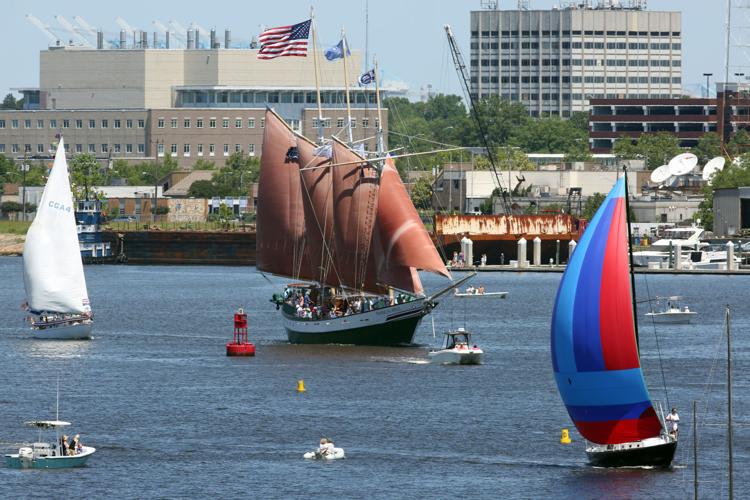 Harborfest 2016 | Photos | militarynews.com