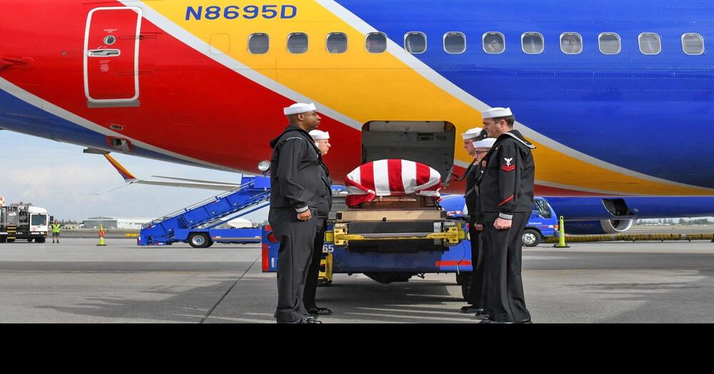 Navy Reservists honor fallen shipmate | Quarterdeck | militarynews.com