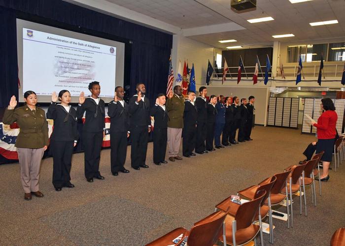 Commanding Officer, NAMRU San Antonio welcomes America’s newest ...