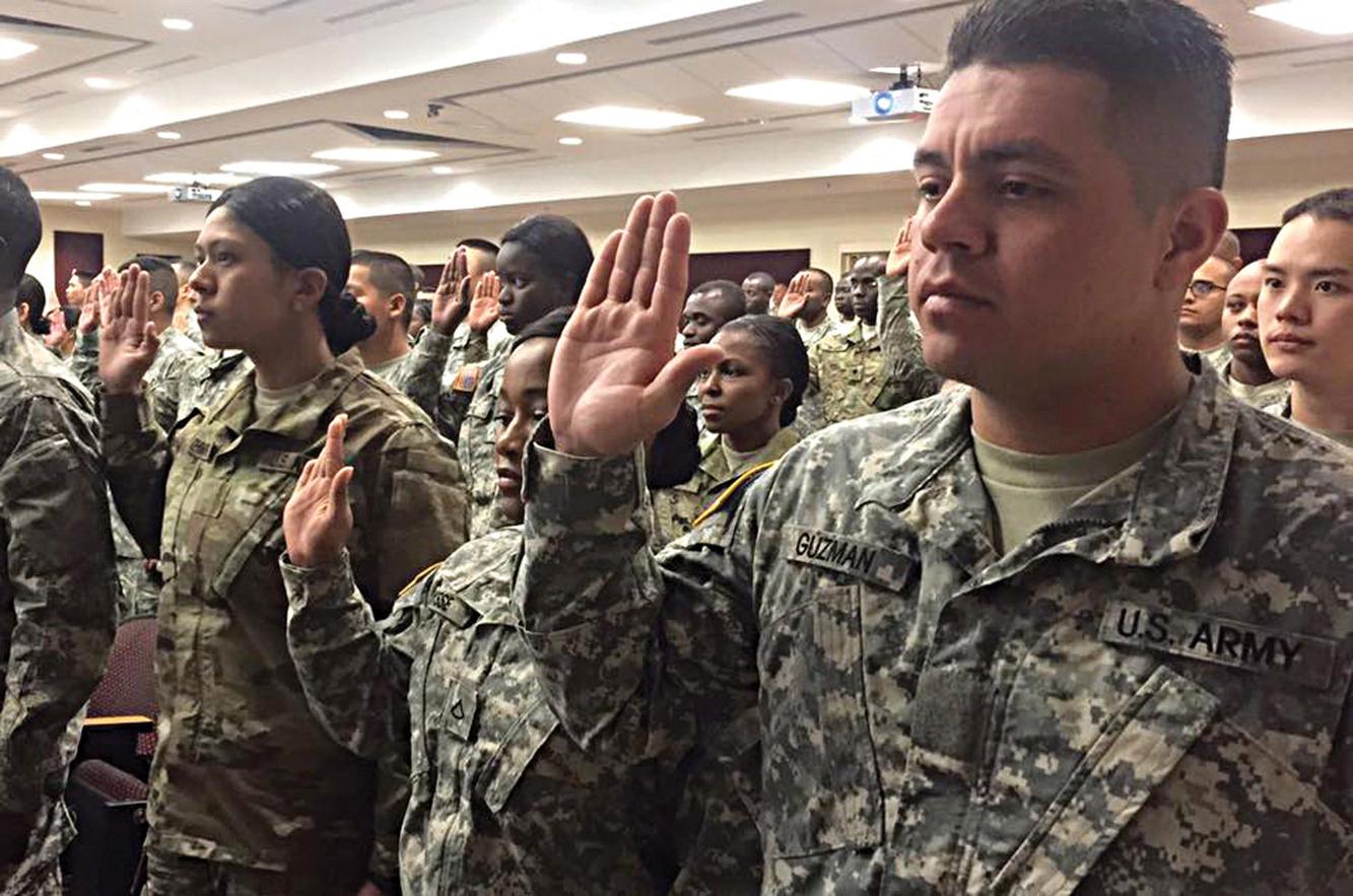 Fort Lee Soldiers pledge allegiance in ceremony | Local News ...