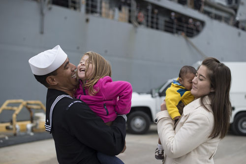 USS Tortuga returns home | Homecomings | militarynews.com
