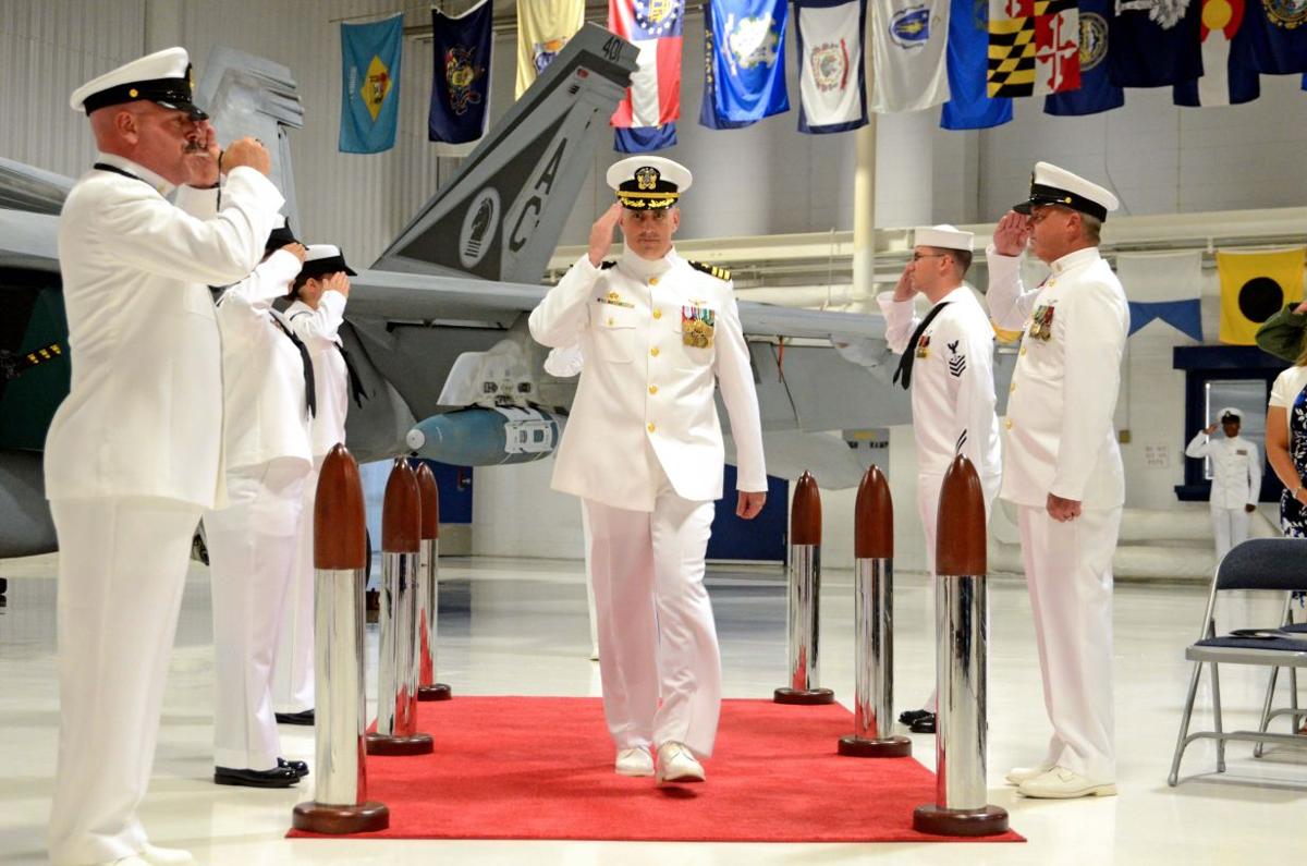 VFA-105 Change of Command | News | militarynews.com