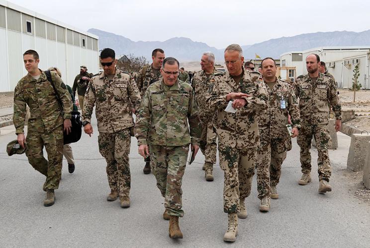 EUCOM commander discusses counteracting Russian disinformation ...