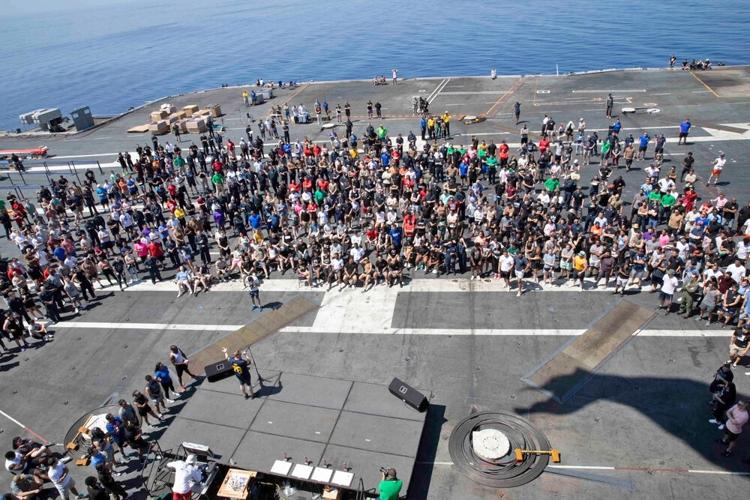 USS Gerald R. Ford hosts steel beach picnic in honor of Independence ...