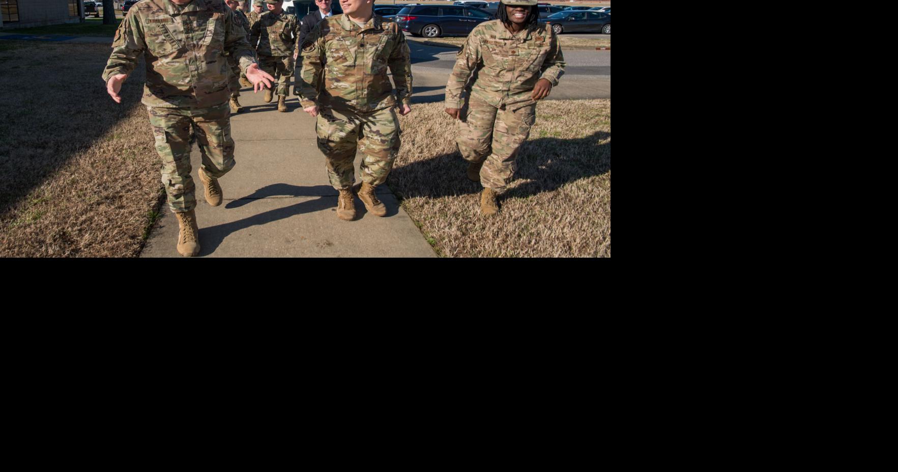 735 SCOG impresses Gen. Kirkland during his visit to JBLE | Peninsula ...