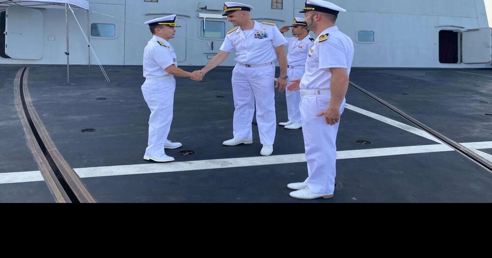 CMF counter-piracy Admiral meets European Task Force Commander aboard ...