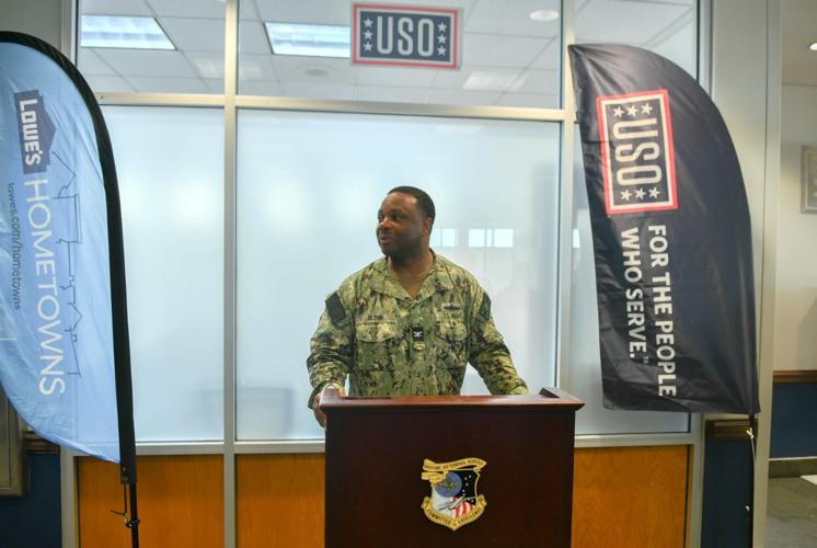Naval Station Norfolk AMC Terminal reopens renovated USO centers | Top ...