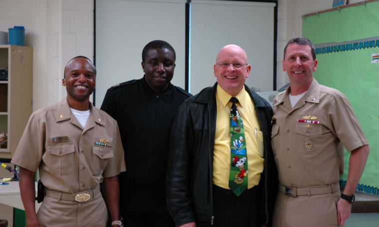 TSCHR commanding officer visits Birdneck Elementary School | News ...