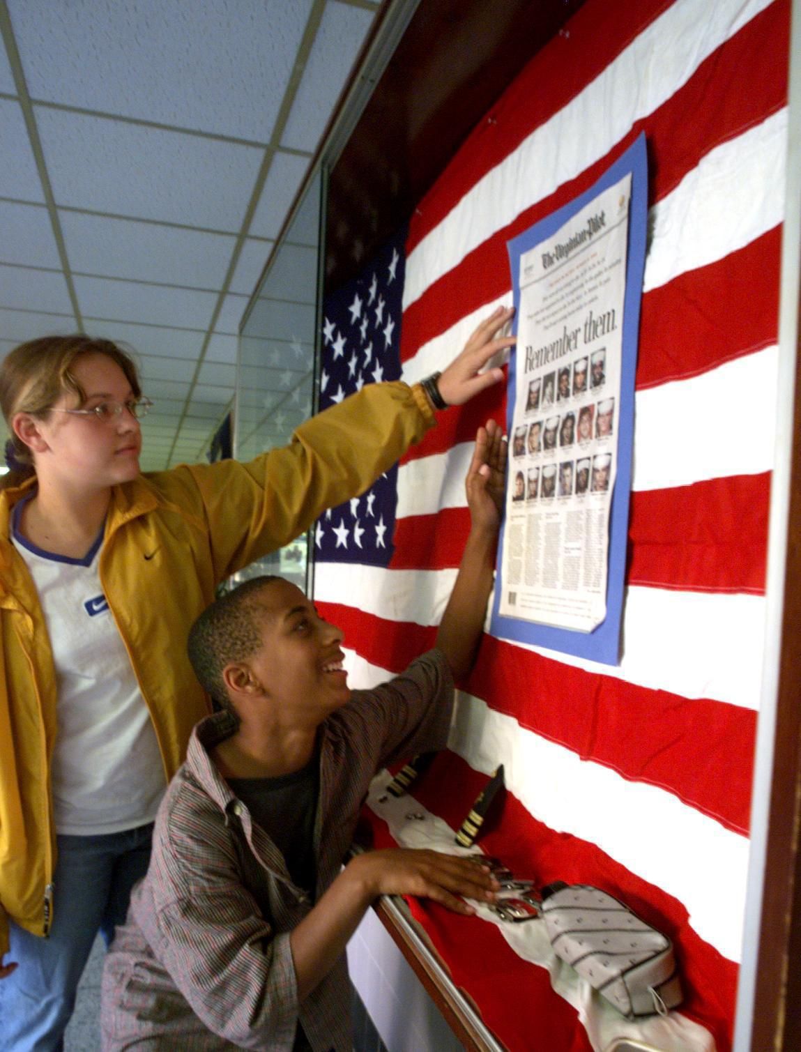 A look back | Attack on the USS Cole | Photos | militarynews.com