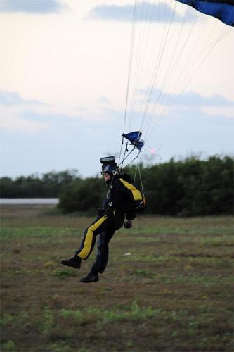 Naval Special Warfare Sailors complete advanced parachute jump ...