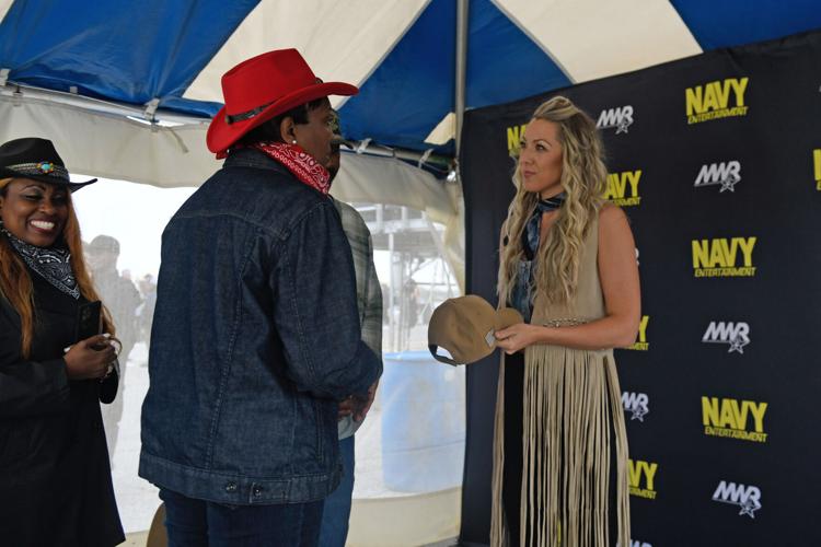 ‘Operation MWR’ concert featuring Dierks Bentley brings record numbers ...