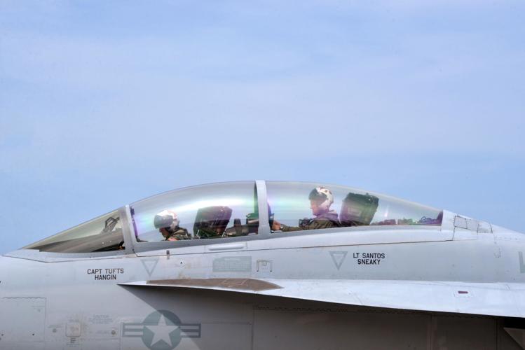 CSFWL conducts final flight above NAS Oceana | News | militarynews.com