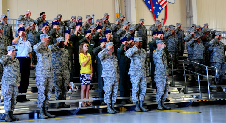 1st Fighter Wing welcomes new commander | Top Stories | militarynews.com