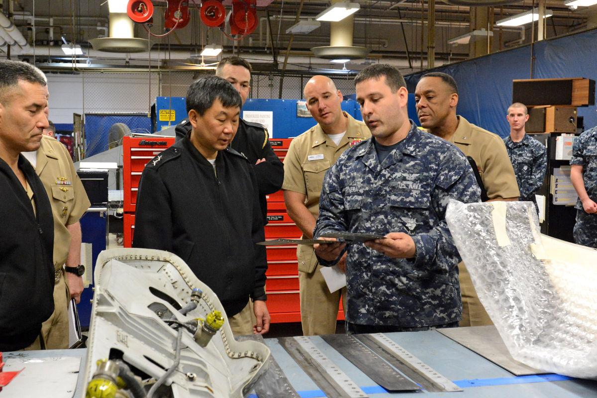 Chief of Supply Corps visit | Photos | militarynews.com