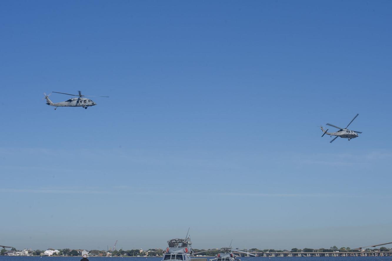 HSC-2 welcomes new commanding officer during an aerial change of ...