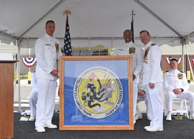 NCTAMS LANT holds change of command | Top Stories | militarynews.com