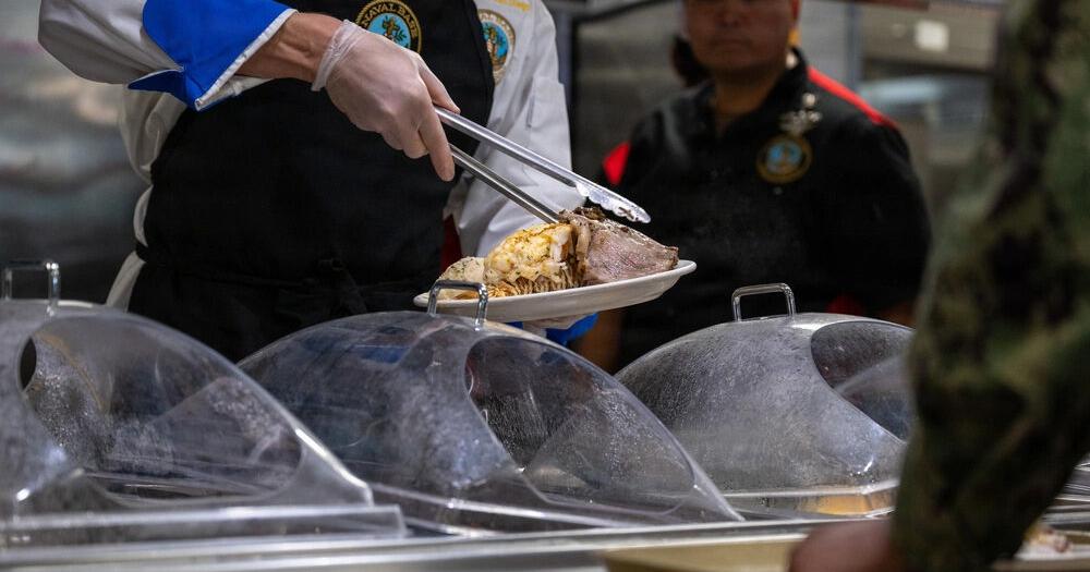 Navy bases honored with prestigious Ney Awards for food service ...