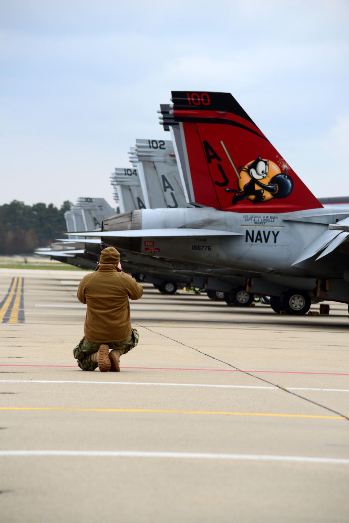 CVW-8 homecoming | Photos | militarynews.com