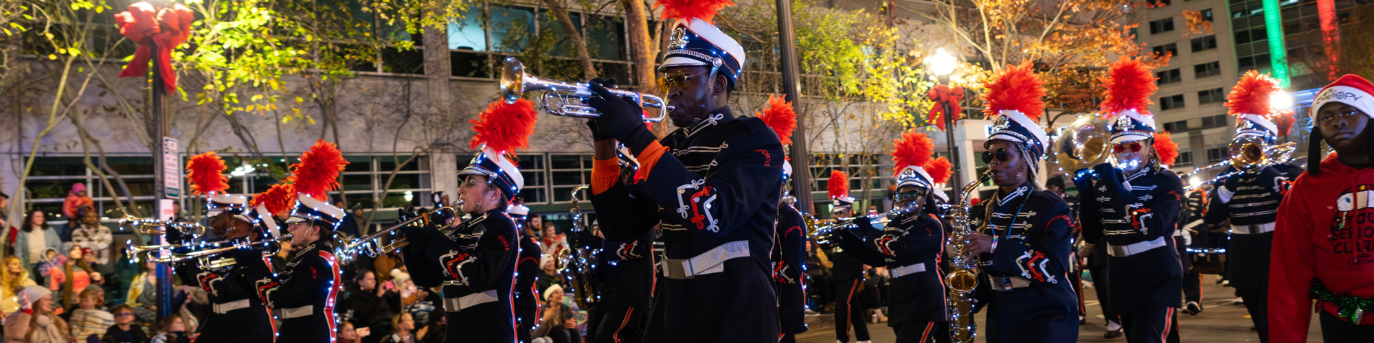 Norfolk kicks off the 2025 holiday season with the Grand Illumination ...