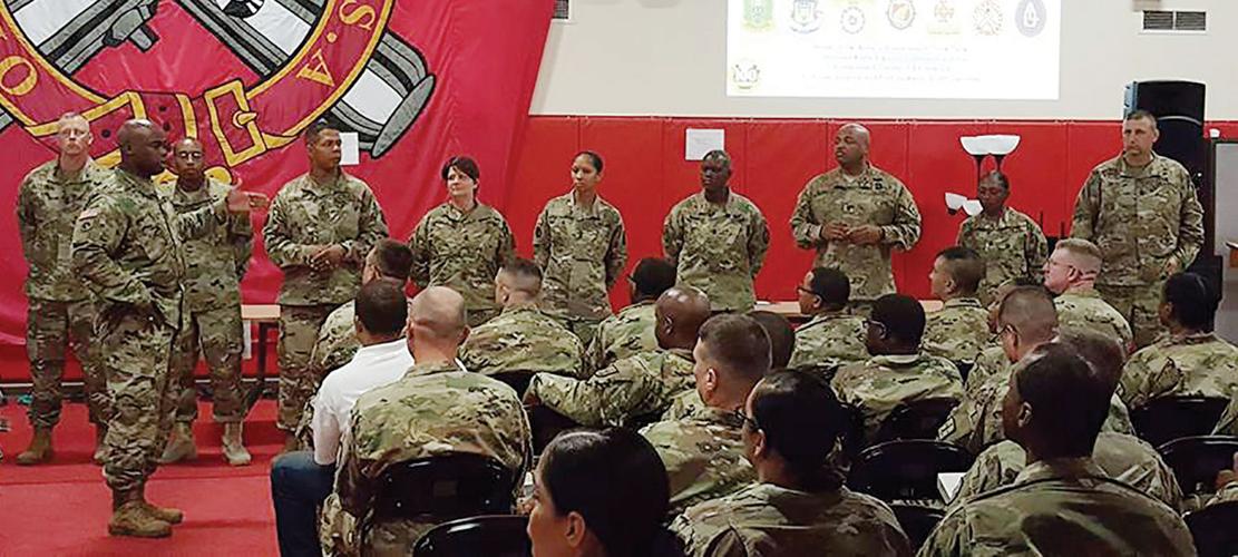Mentors engage at CASCOM workshop | Photos | militarynews.com