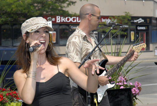 A hot time for Gold diggers