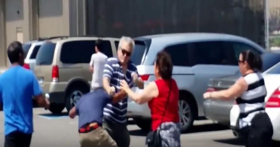 VIDEO: Were keys used as a weapon in bloody Mississauga Costco fight?