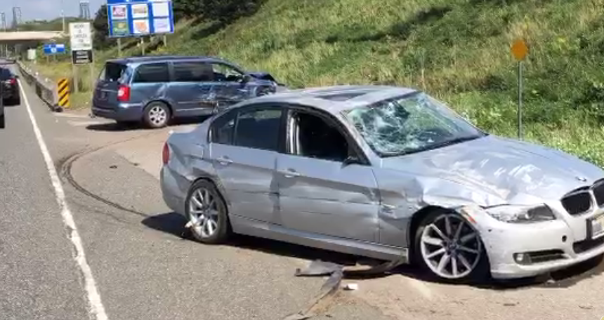 Multi-vehicle crash on Hwy. 403 east of Winston Churchill Boulevard