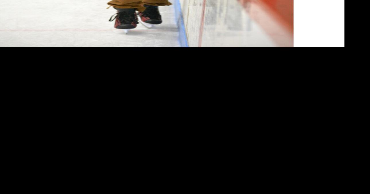 Mississauga Power forward finds his footing at Iceland Arena