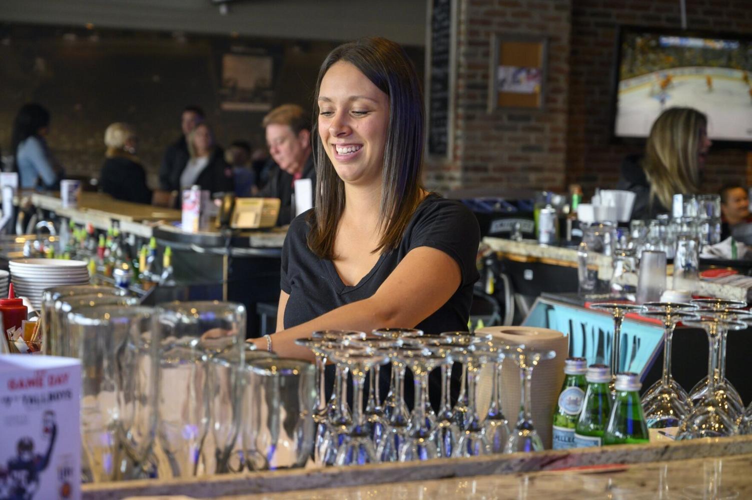 5 sports bars in Mississauga to watch the game during this season