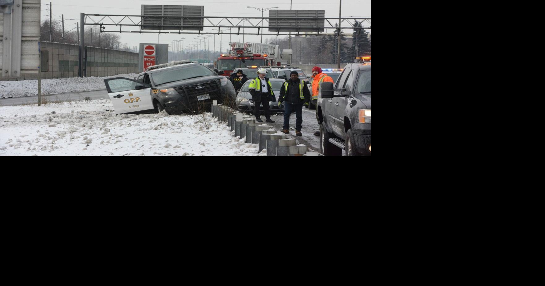 Updated: Vehicle collides with OPP cruiser during QEW chase