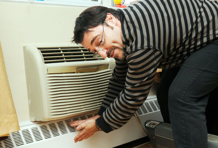 Resident says heat's back