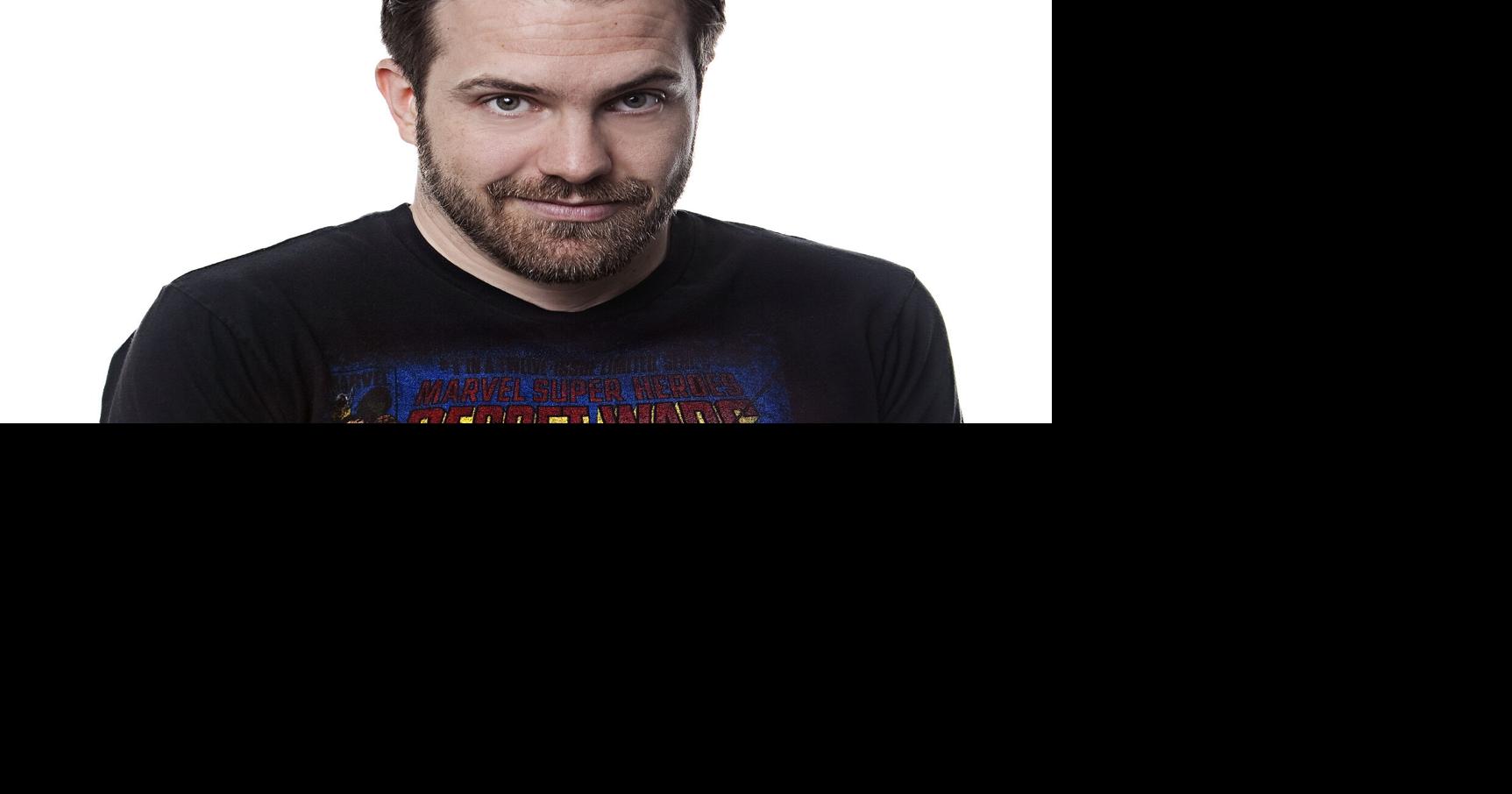 Comedian stands up at Yuk Yuk's