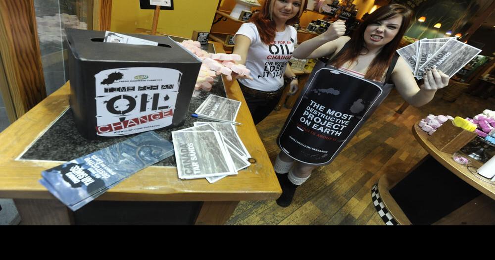 Cosmetics employees protest