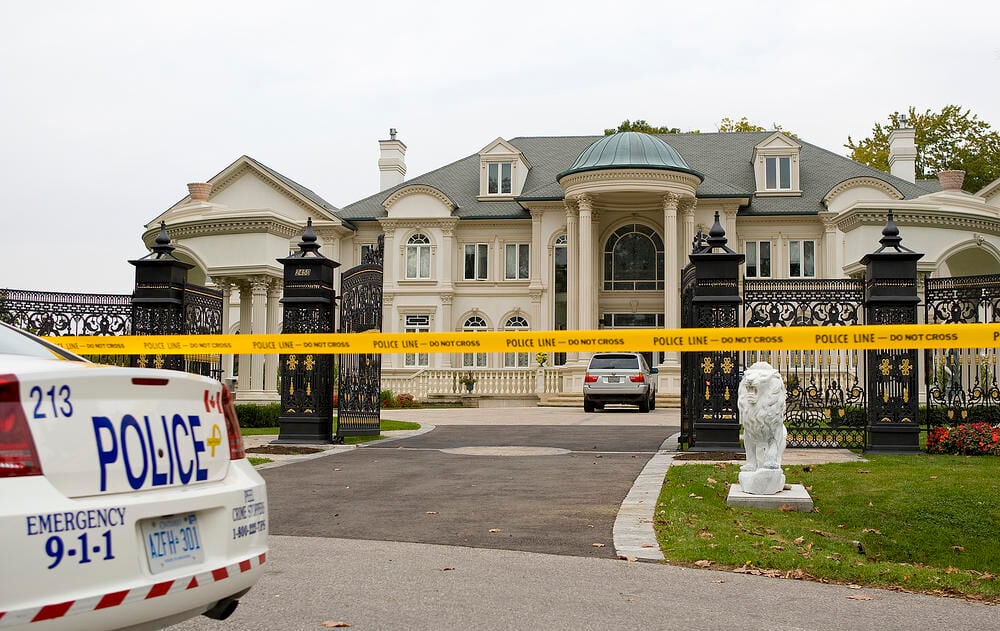 Jury Selected For Mansion Murder