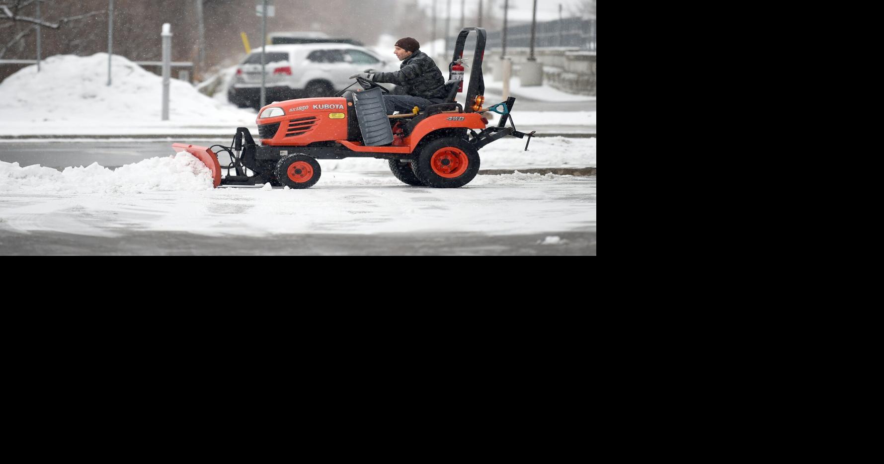 Mississauga offering driveway windrow snow clearing program
