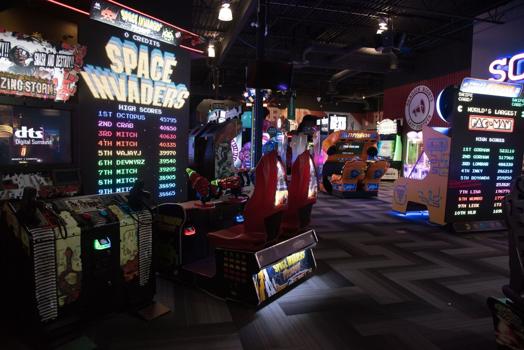 GameTime Eatery and Entertainment in Mississauga