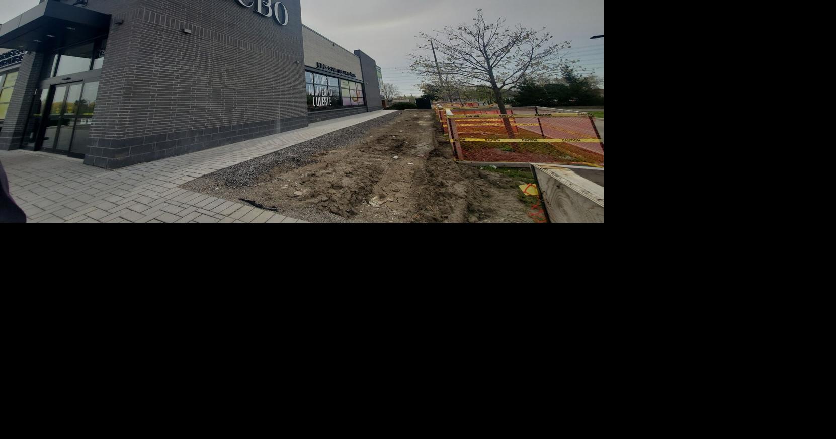 WHAT’S GOING ON HERE?: LCBO opens new store in Mississauga