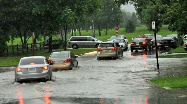 'Intense rain': Environment Canada warns ‘flash flooding could occur ...