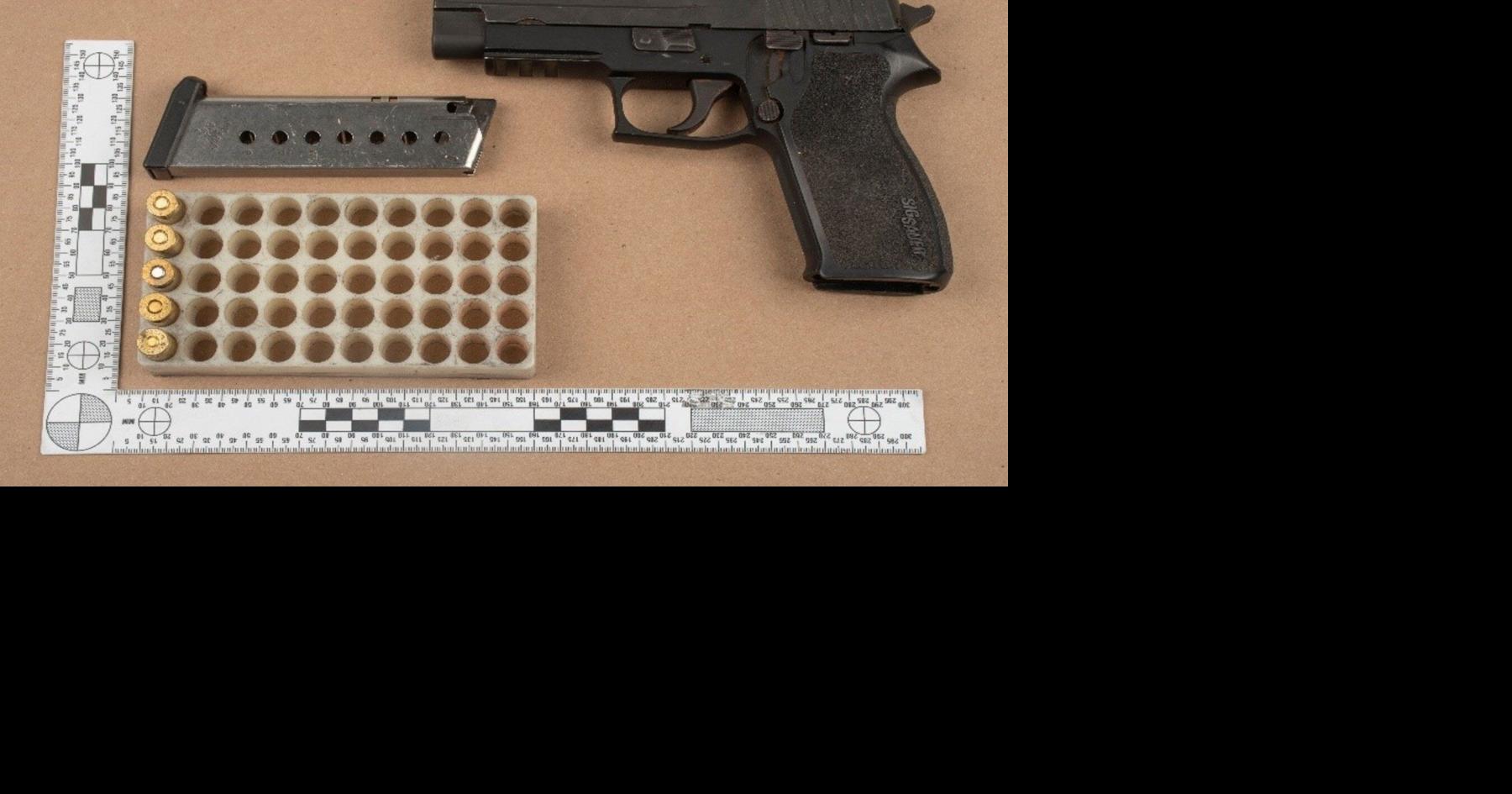 Montreal pair face robbery, gun charges in Mississauga