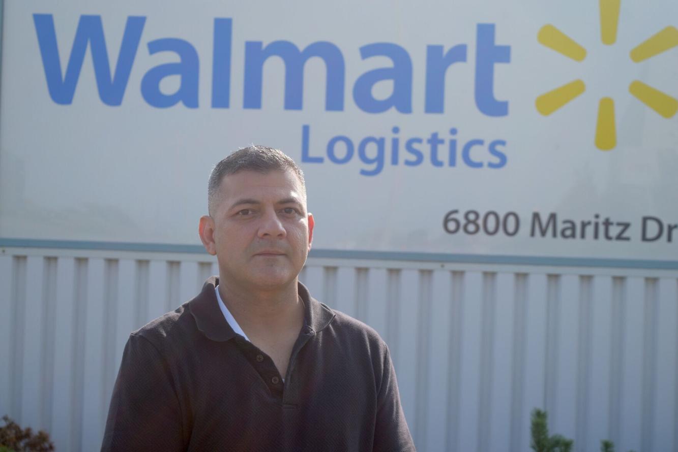 Mississauga Walmart workers vote to unionize with Unifor