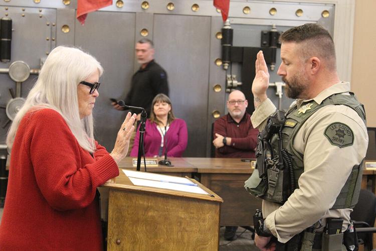 New mayor, council members sworn in | Daily Gate City - Keokuk, Iowa ...