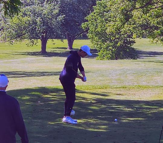 Boys state golf: NW-ND's Yonker tied for 34th after Round 1 | The Hawk ...