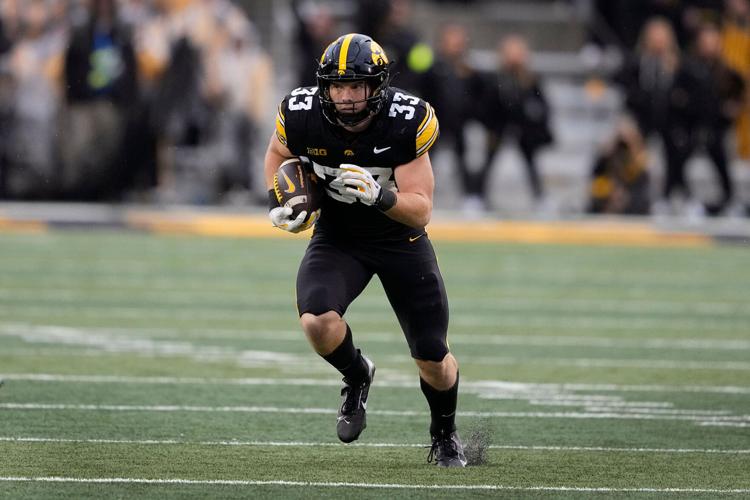 College football: Cam Buffington making most of his opportunity at Iowa ...
