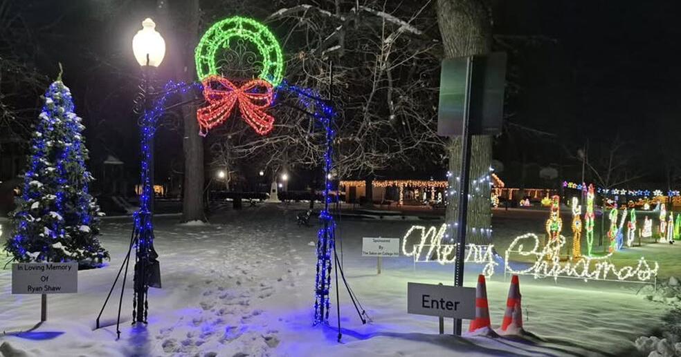 Ralston Park lights up the night | Daily Gate City - Keokuk, Iowa ...
