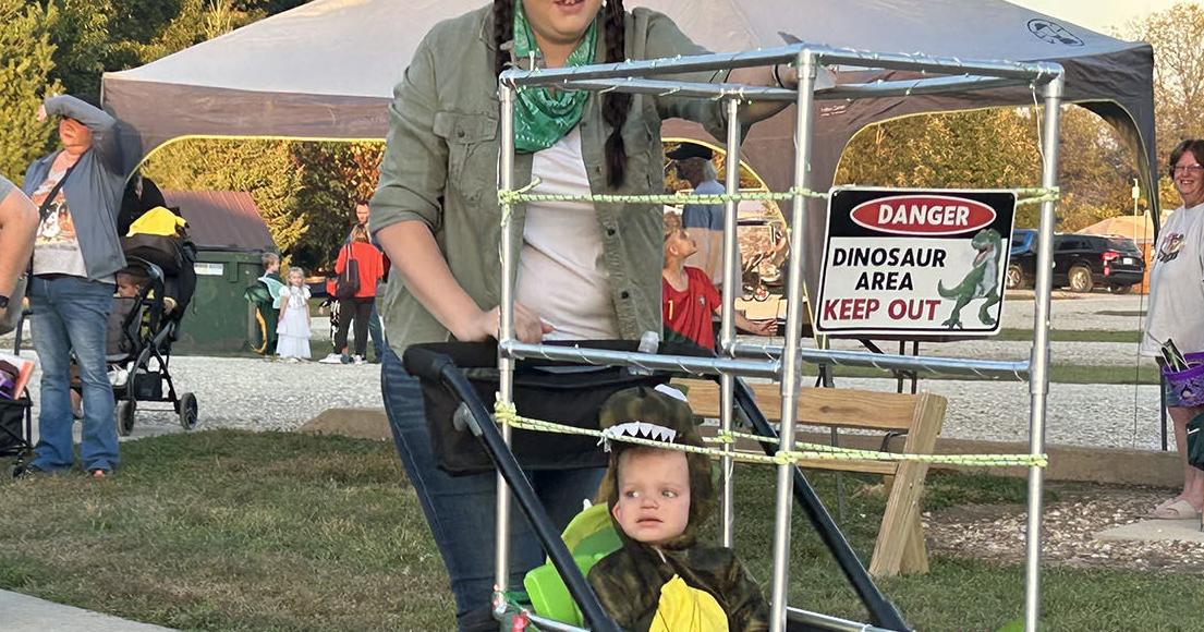 Candy, costumes and campers come together for Big Holloween | The Hawk ...