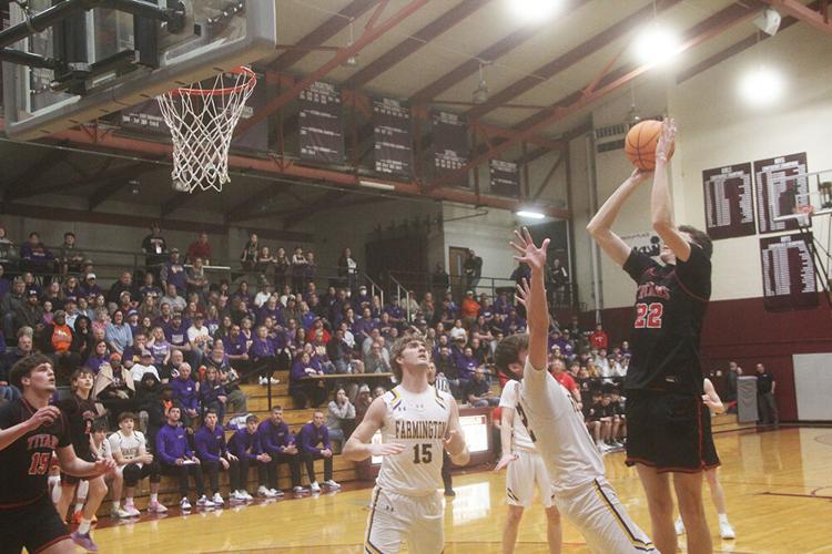 Froman and the Titans use a 36-point third quarter to pull away in ...